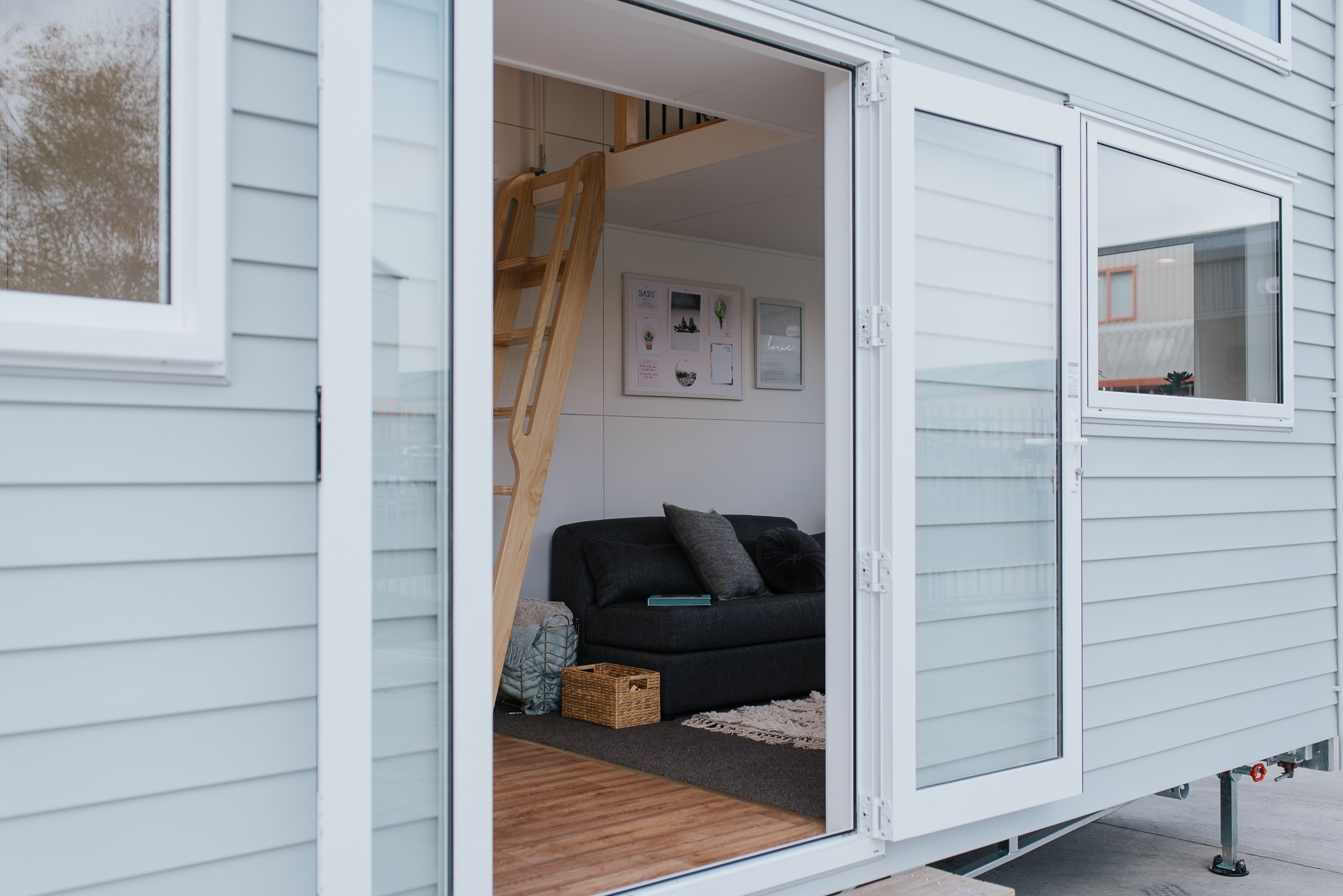 Bevel Back Weatherboard Cladding | Home Exterior Vinyl Cladding