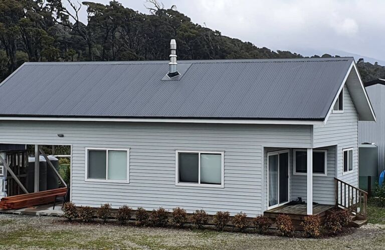 Our Insulated Vinyl Cladding Products | Insulated Weatherboards