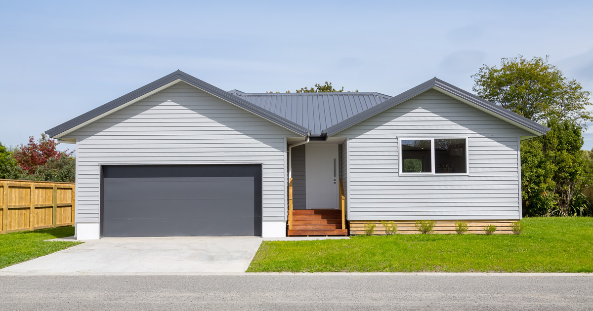 Vinyl Cladding Tips for First-Time Installers